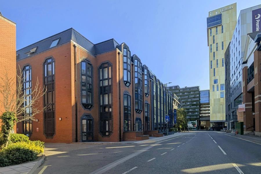 21-25 Church Street West, Woking GU21 1 bed flat to rent - £1,500 pcm ...
