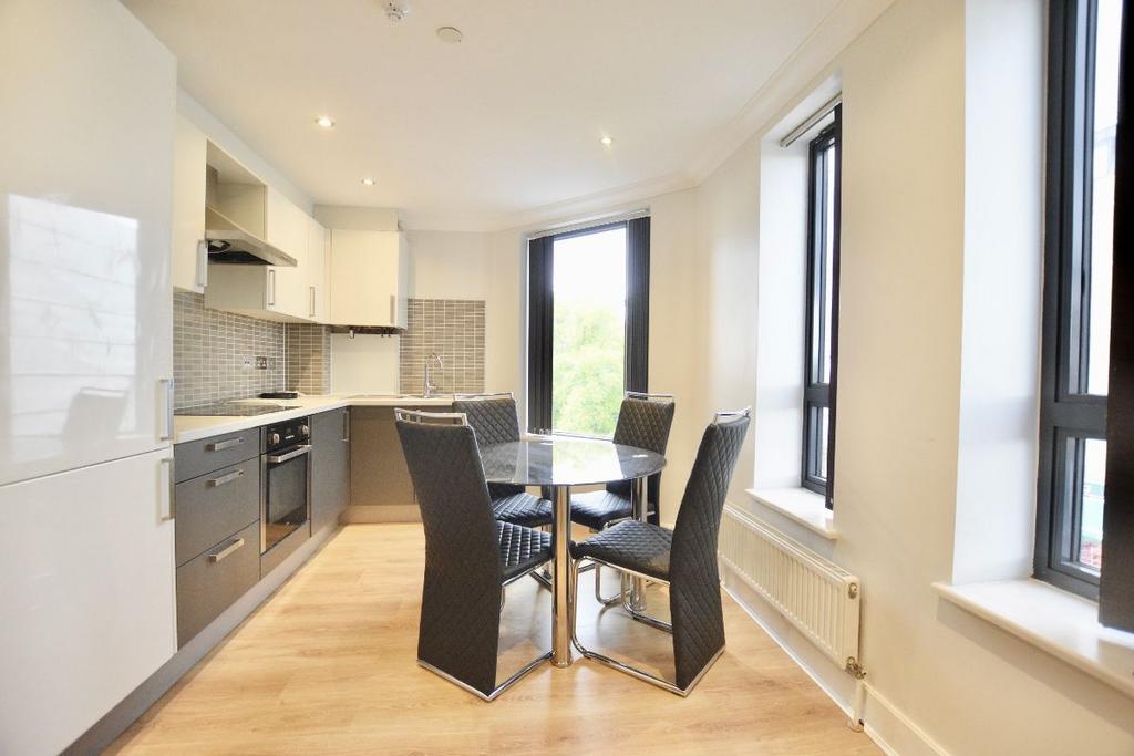 Goodmayes Road, Goodmayes, IG3 1 bed apartment - £1,600 pcm (£369 pw)