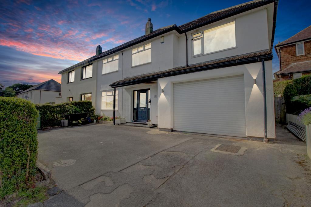 Luttrell Road, Leeds, LS16 4 bed semi-detached house - £325,000
