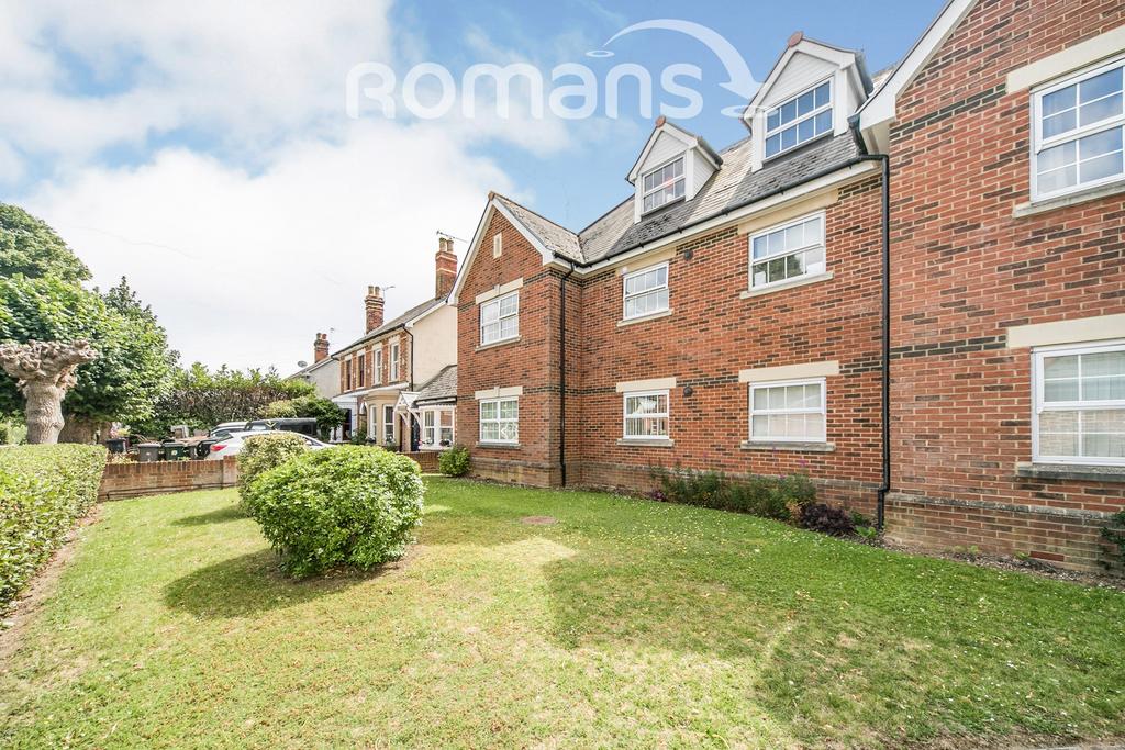 Armour Road, RG31 2 bed apartment - £1,295 pcm (£299 pw)