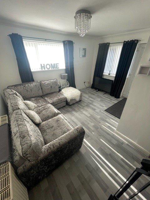 Dykes Way, Gateshead, NE10 1 bed semi-detached house - £575 pcm (£133 pw)