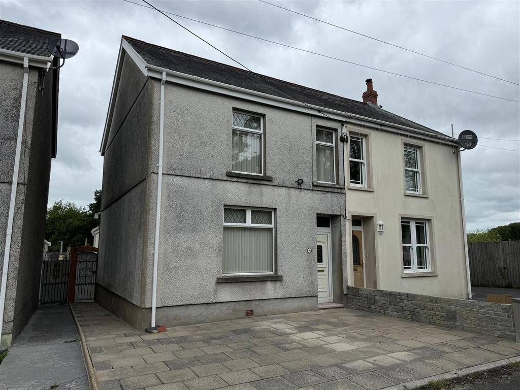 Bethesda Road, Tumble, Llanelli 3 bed semi-detached house for sale - £ ...
