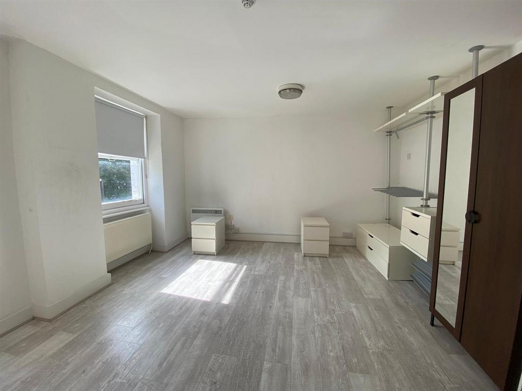 Crowndale Road, London NW1 Studio to rent - £1,890 pcm (£436 pw)