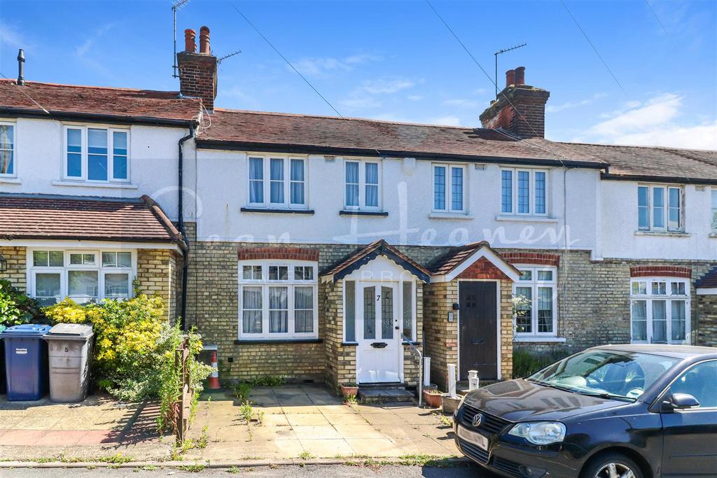 Barnet Gate Lane, Barnet EN5 2 bed terraced house - £500,000