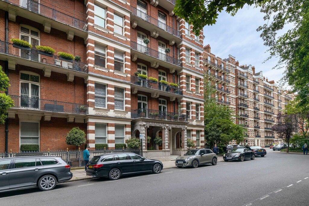 Thirleby Road, Victoria, SW1P 3 bed apartment - £5,001 pcm (£1,154 pw)