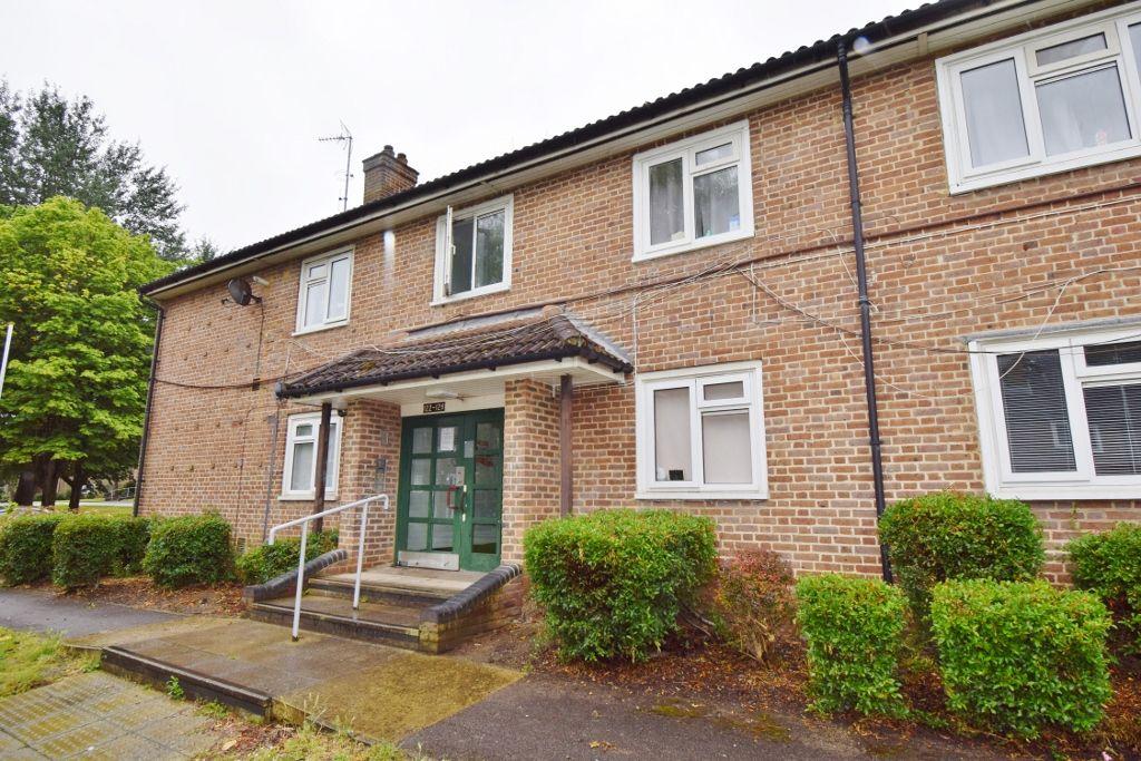 Haydon Drive, Pinner 2 bed apartment - £335,000