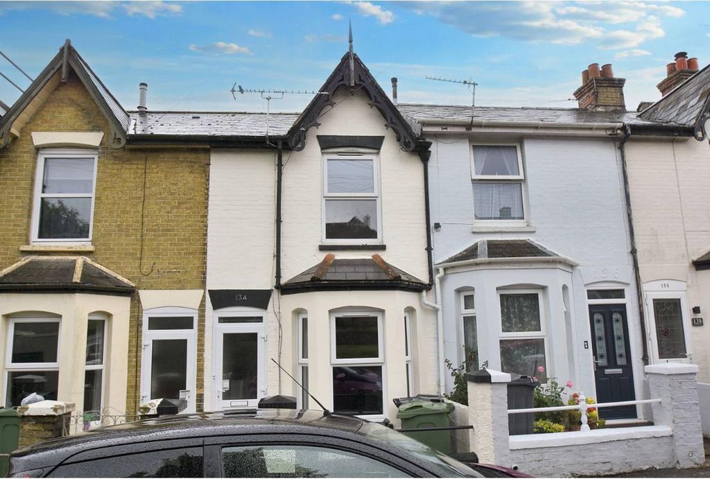 Newport Road, Cowes PO31 4 bed terraced house to rent - £1,350 pcm (£ ...