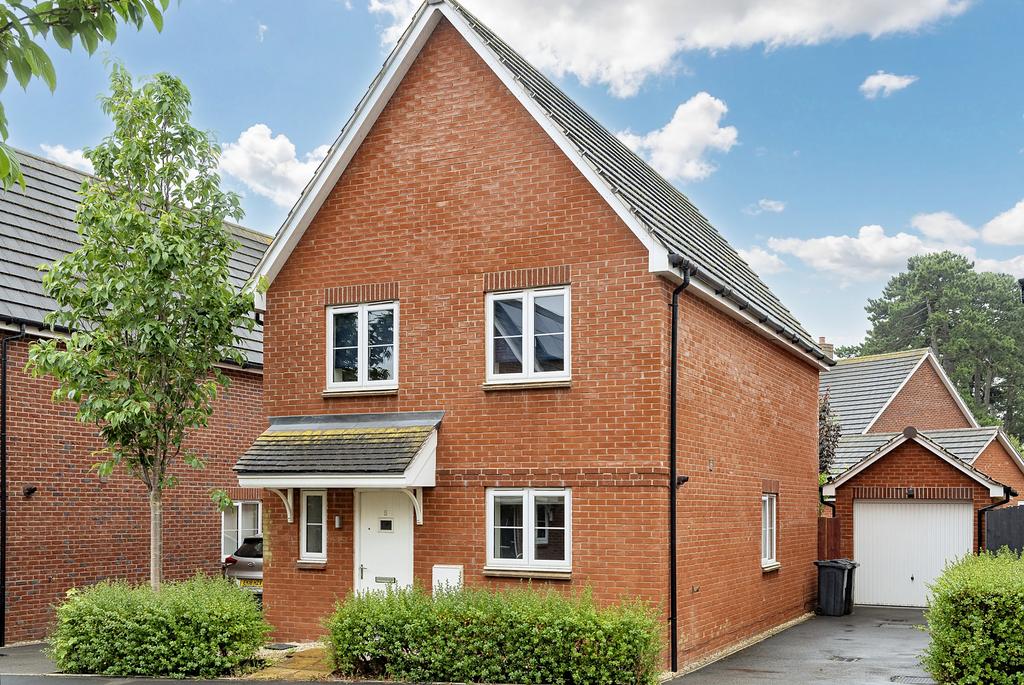 Powick, Worcester WR2 4 bed detached house - £325,000