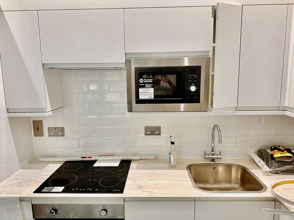 Norwood Road, London SE24 2 bed flat to rent - £1,800 pcm (£415 pw)