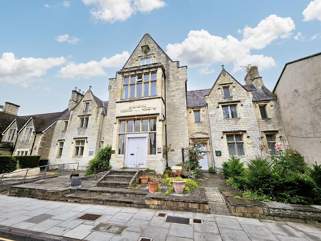 Church Street, Trowbridge BA14 1 bed flat - £120,000