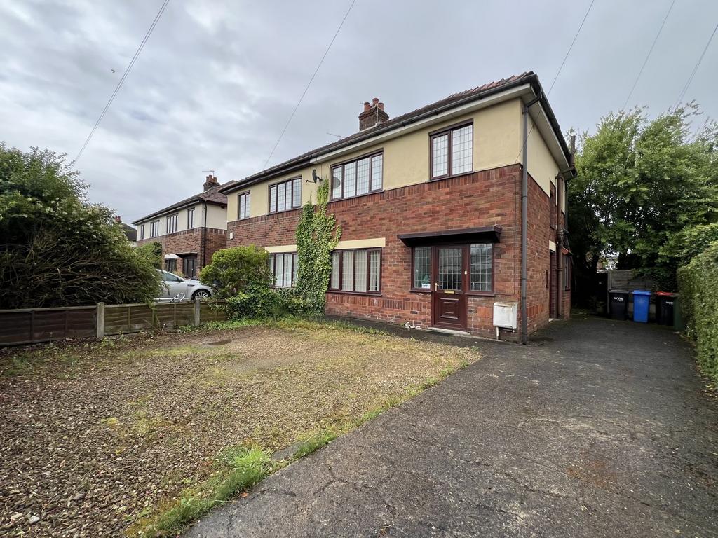 Alexandra Road, Thornton FY5 3 bed semi-detached house - £160,000