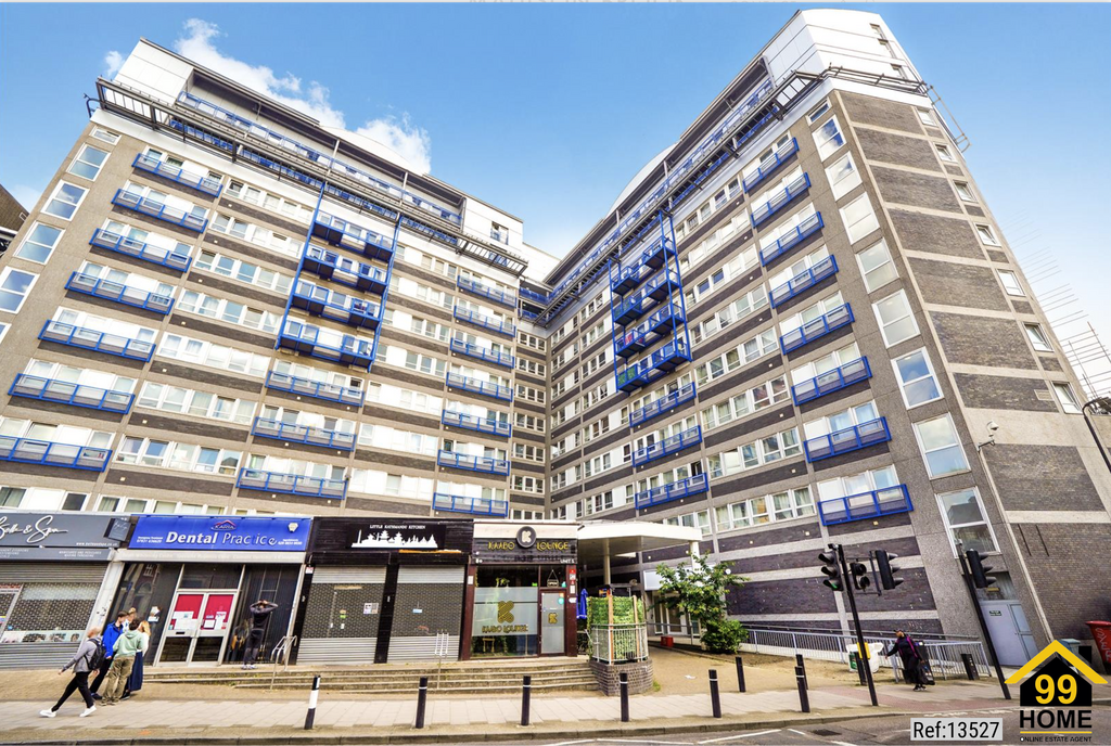 The Vista Building, London, Greater SE18 1 bed flat - £1,350 pcm (£312 pw)