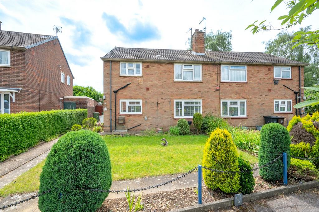 Five Acres, London Colney, St.... 1 bed maisonette to rent - £1,350 pcm ...