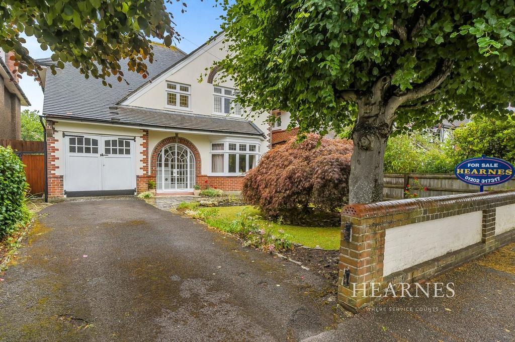 William Road, Littledown... 4 bed detached house - £550,000