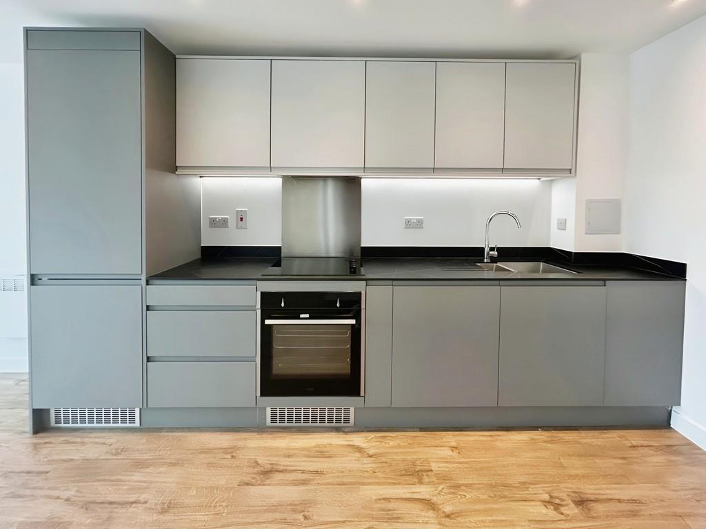 Phoenix, Saxton Lane, Leeds 1 bed apartment - £975 pcm (£225 pw)
