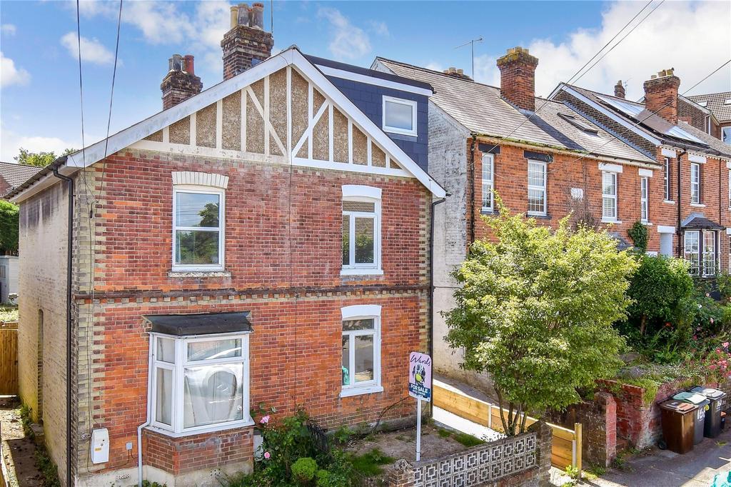 St. Mary's Road, Tonbridge, Kent 4 bed semi-detached house - £550,000