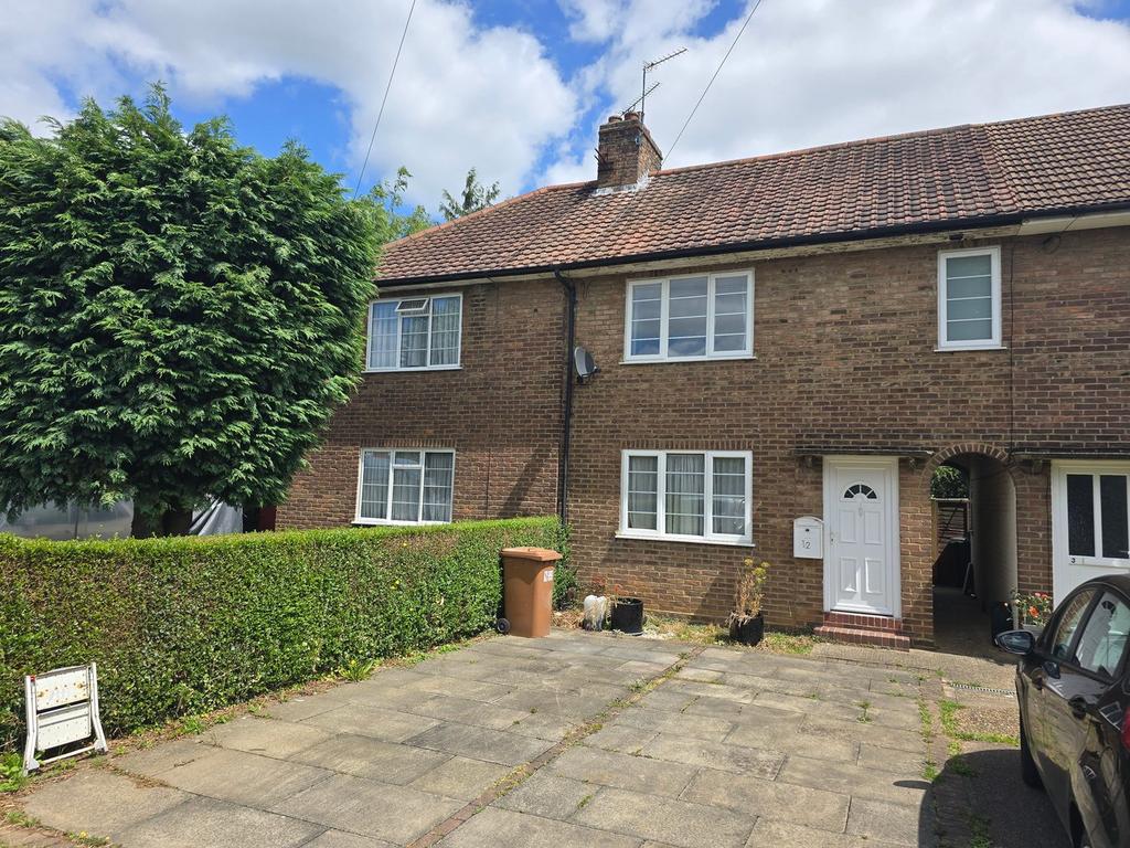 Longmore Gardens, Welwyn Garden City... 3 bed terraced house - £325,000