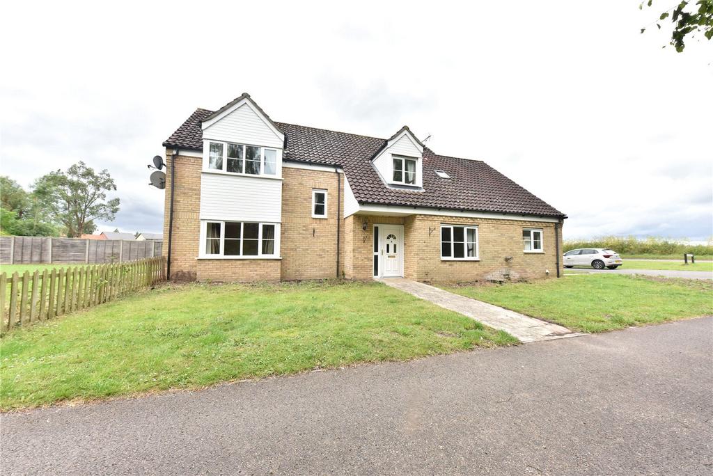 The Paddocks, Beck Row, Bury St.... 4 bed detached house - £495,000