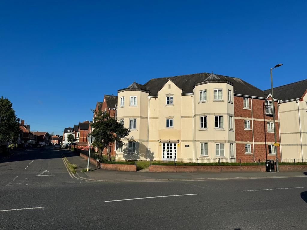 Ryelands Street, Hereford, HR4 2 bed apartment - £157,500