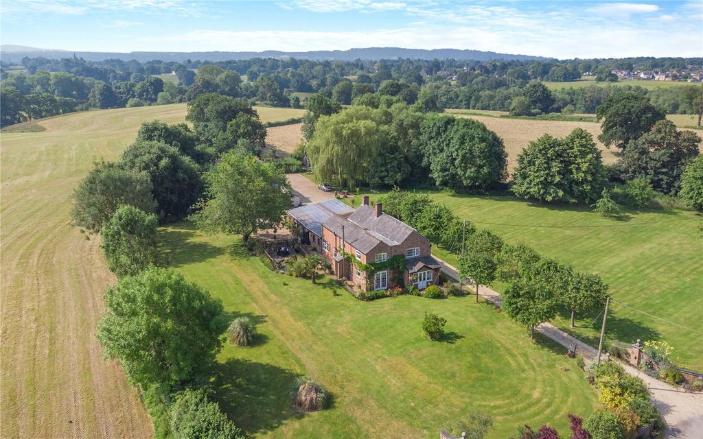 Blossoms Lane, Woodford, Stockport... 5 bed detached house - £1,250,000