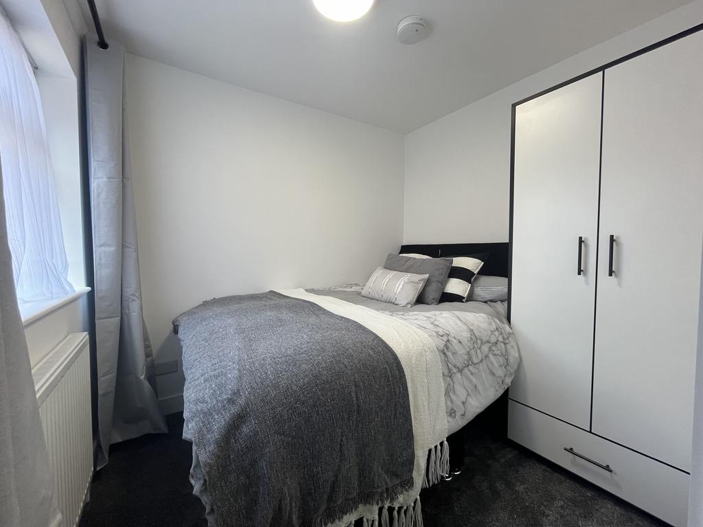 Church Street, PETERBOROUGH PE2 Studio - £850 pcm (£196 pw)