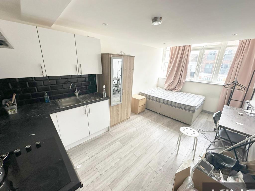 London Road, Southampton Studio - £795 pcm (£183 pw)