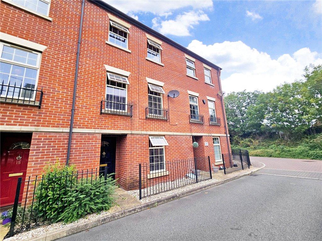 Towpath Way, Spondon, Derby 4 bed townhouse - £240,000