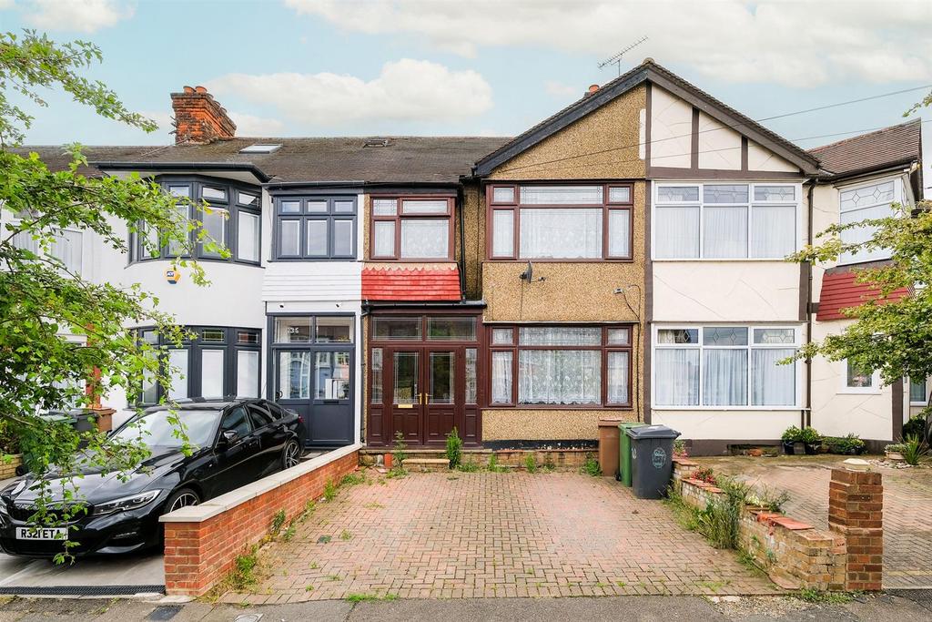 Cherrydown Avenue, Chingford 3 bed terraced house for sale - £550,000