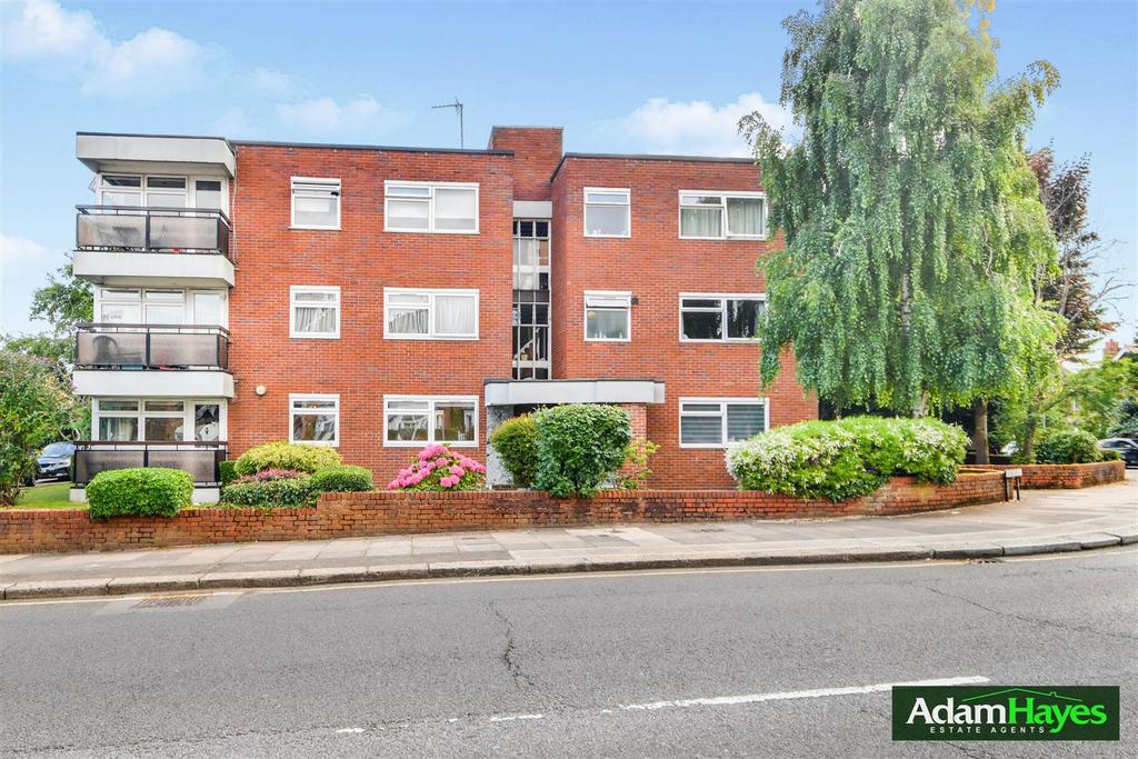 43 Hendon Lane, London N3 2 bed apartment - £450,000