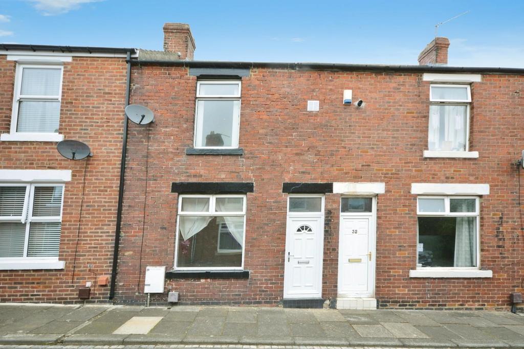 Dent Street, Shildon 2 bed house to rent - £500 pcm (£115 pw)