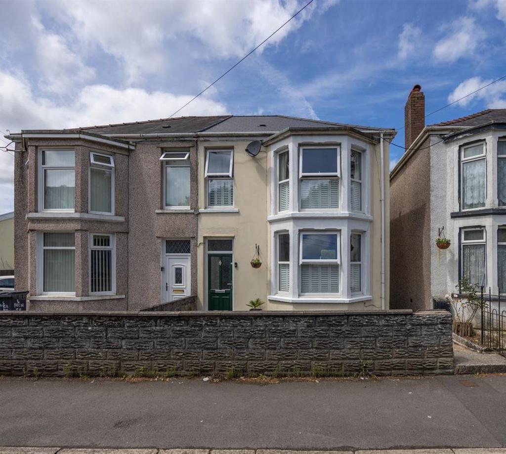 High Street, Cwmgwrach, Neath 3 bed semi-detached house - £169,950