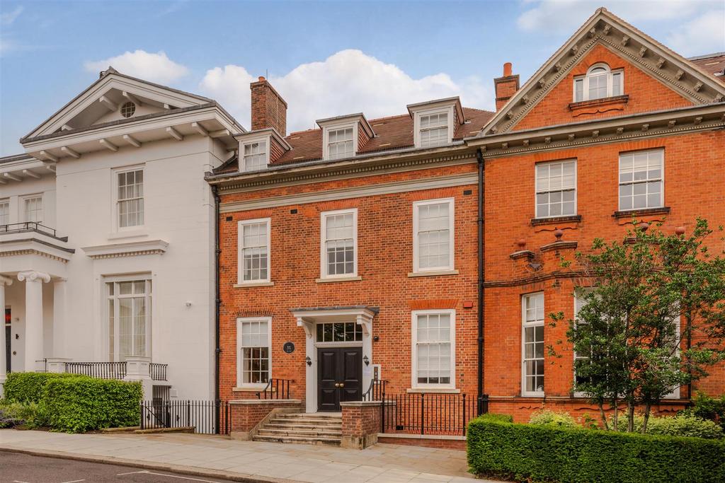 Kidderpore Avenue, Hampstead, NW3 1 bed flat - £3,000 pcm (£692 pw)