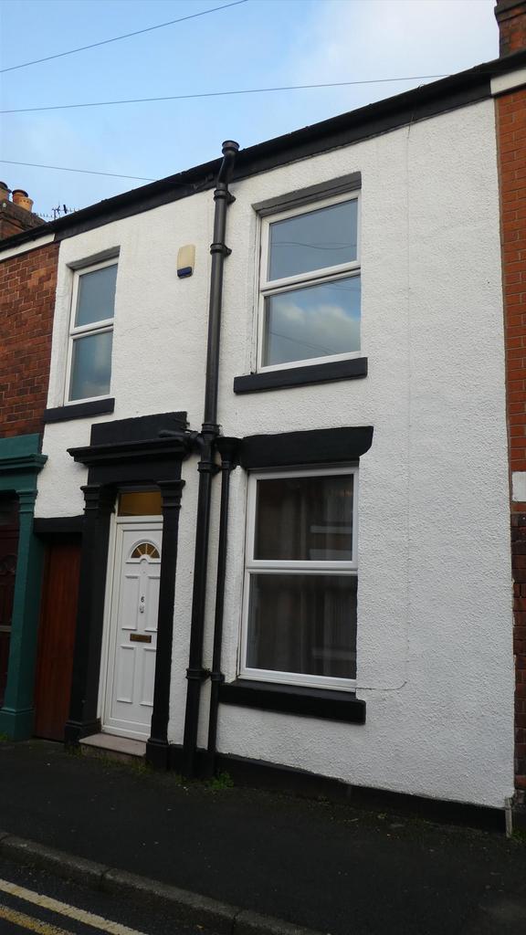 Fellery Street, Chorley PR7 2 bed house - £750 pcm (£173 pw)