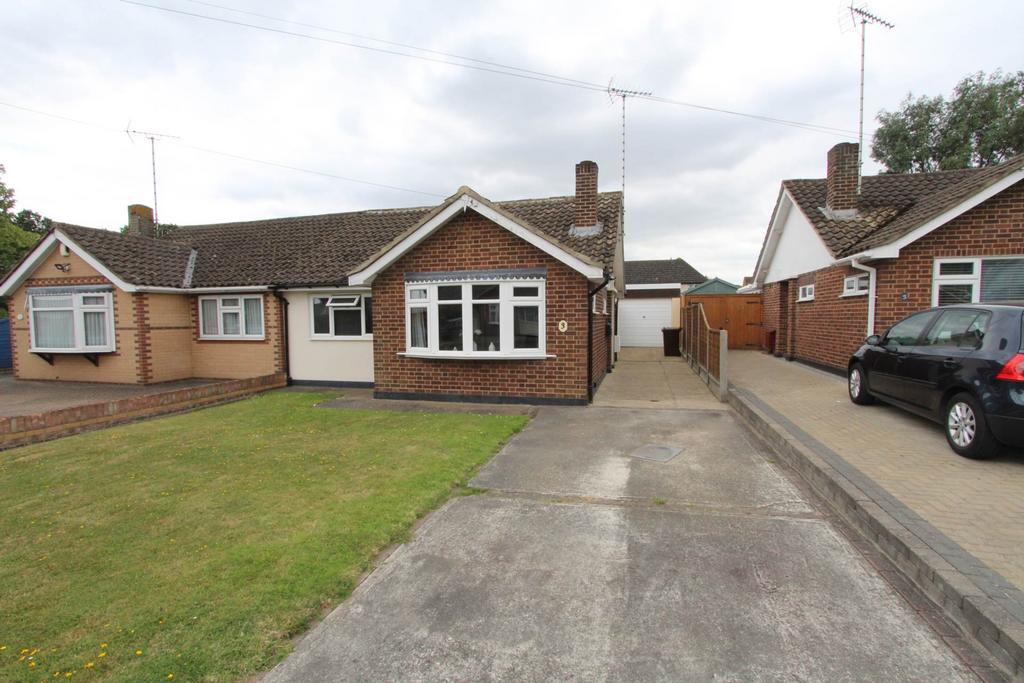 Sandown Road, Thundersley 2 bed semi-detached bungalow - £345,000