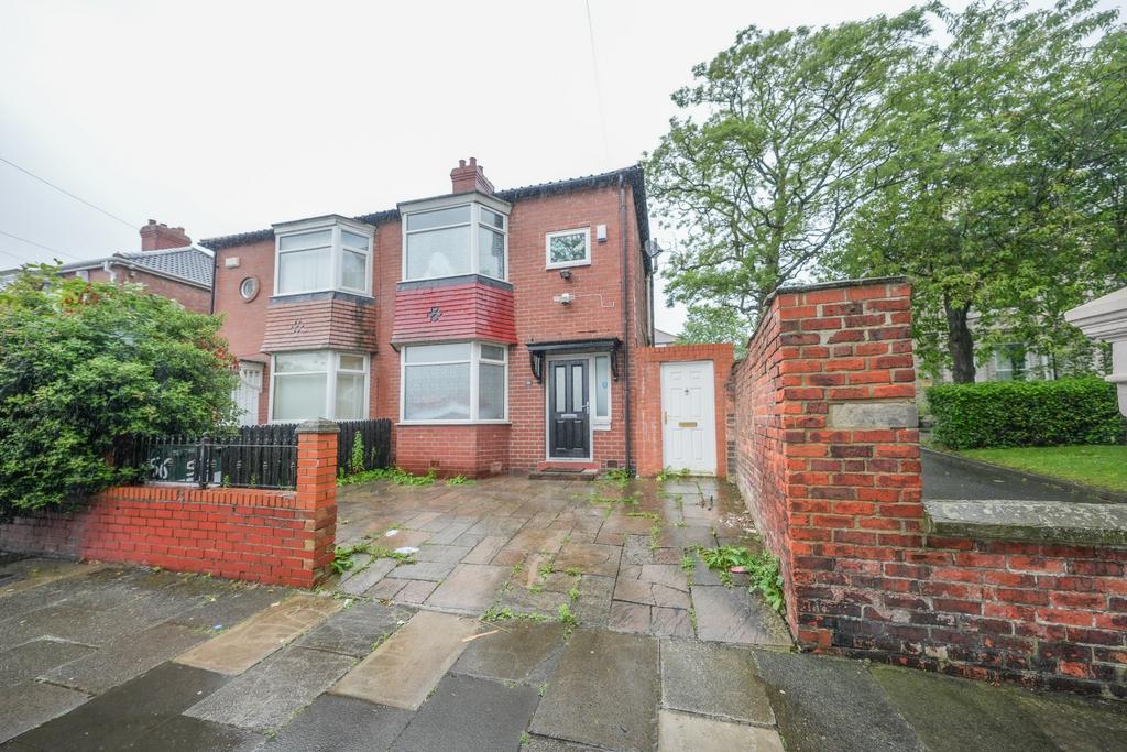 Clifton Road, Grainger Park... 2 bed semi-detached house - £140,000