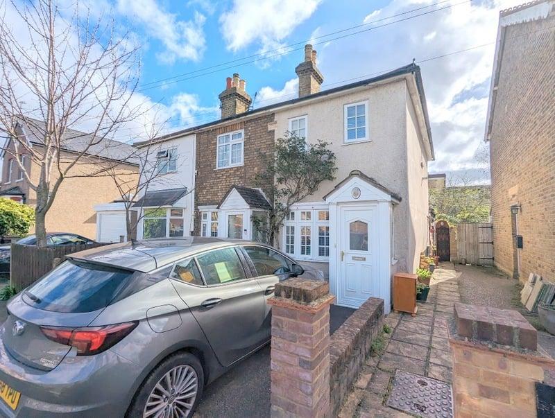 Fruen Road, Feltham, TW14 2 bed end of terrace house - £420,000