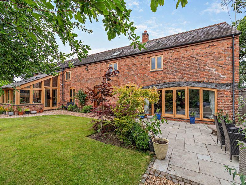Sarn, Malpas 4 bed property for sale - £750,000