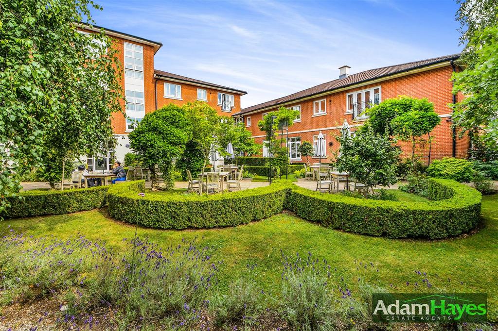 Langstone Way, London NW7 1 bed apartment for sale - £285,000
