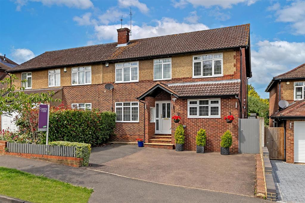 Briar Road, St. Albans 5 bed semi-detached house - £1,200,000