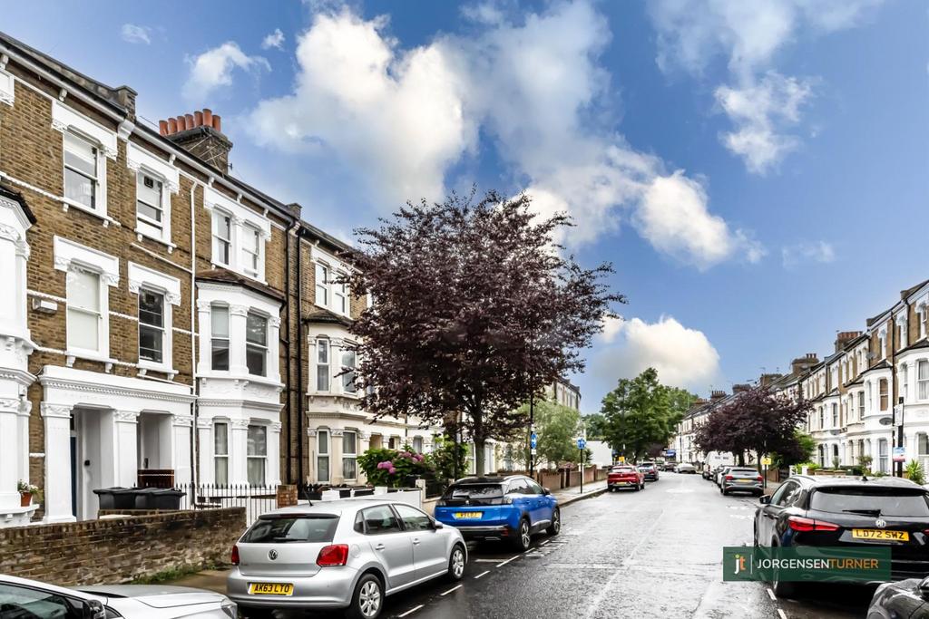 Saltram Crescent, Maida Vale, W9 2 bed flat for sale - £625,000