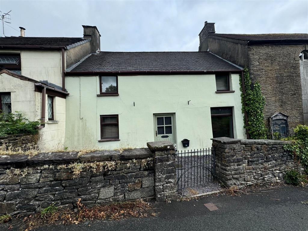 Castle Hill, Gelligaer, Hengoed, CF82... 2 bed cottage to rent - £800 ...