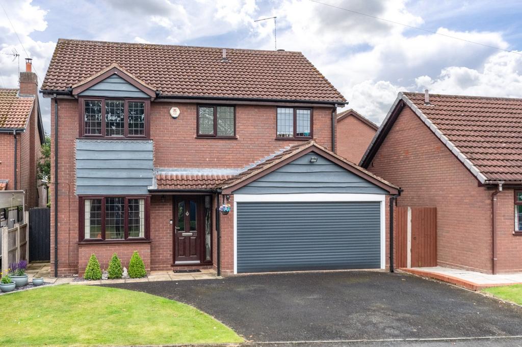 Willow Park Drive, Stourbridge, West... 4 bed detached house - £575,000