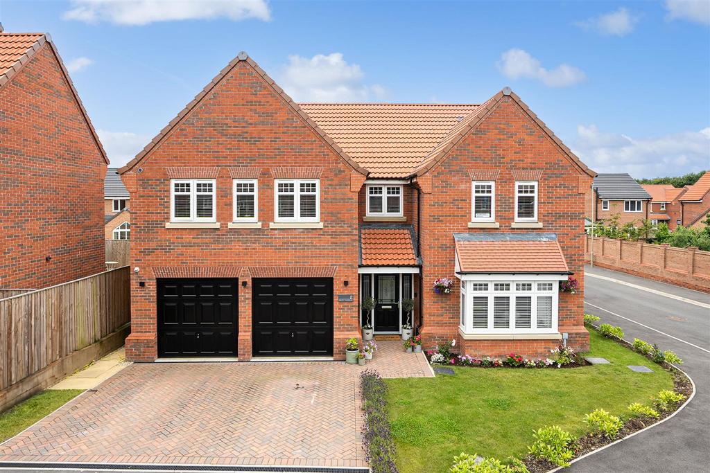 Milby Gardens, Langthorpe, Boroughbridge 5 bed detached house - £630,000