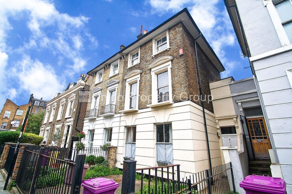 London E3 5 bed terraced house - £4,500 pcm (£1,038 pw)