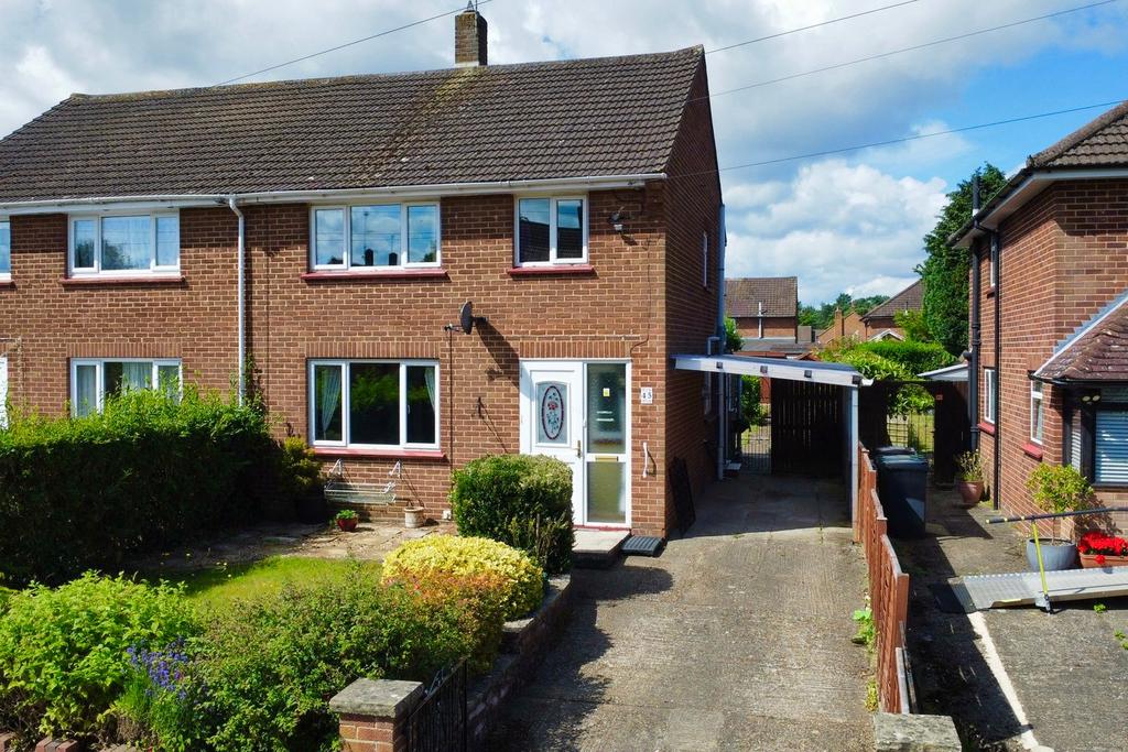 Star Post Road, CAMBERLEY GU15 3 bed semi-detached house - £400,000