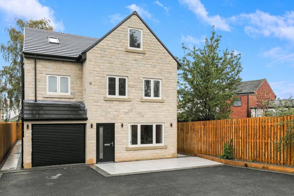 Netherfield Place, Netherton... 5 bed detached house for sale - £675,000