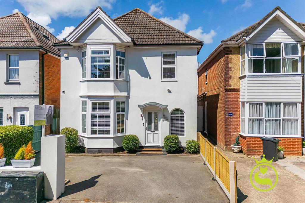 Alexandra Road, Poole BH14 4 bed detached house - £700,000