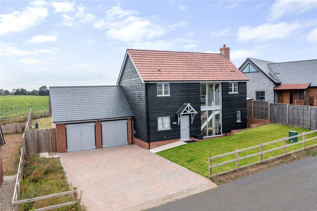 Bawdsey, Woodbridge, Suffolk, IP12 3 bed detached house - £500,000