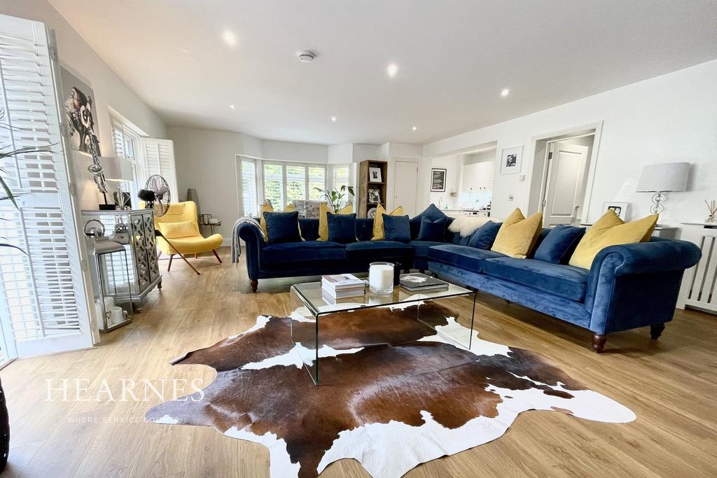 Roslin House, Talbot Woods, 2 Roslin... 2 bed apartment - £325,000