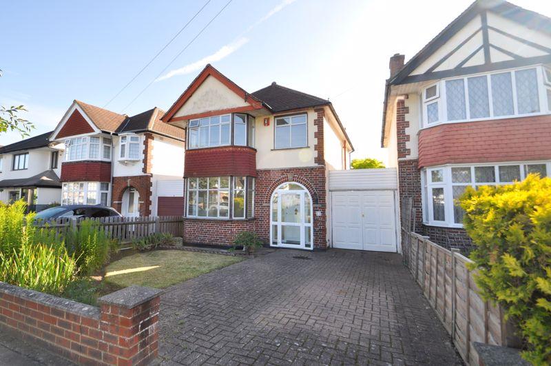 Manor Drive North, New Malden 3 bed detached house for sale - £650,000